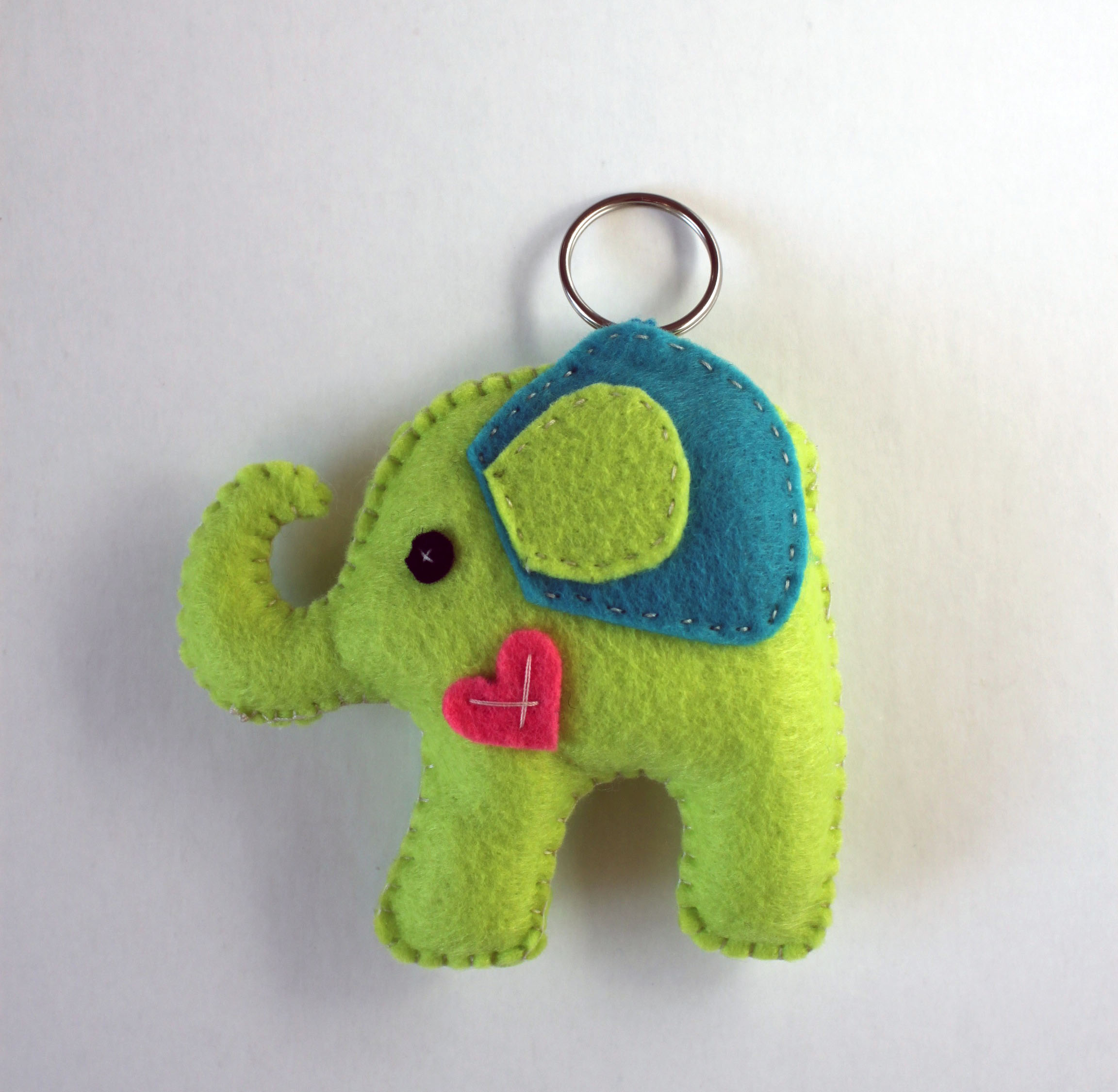 Personalized Felt Keychain With Your Choice Of Text - No. 1 Grandma ...